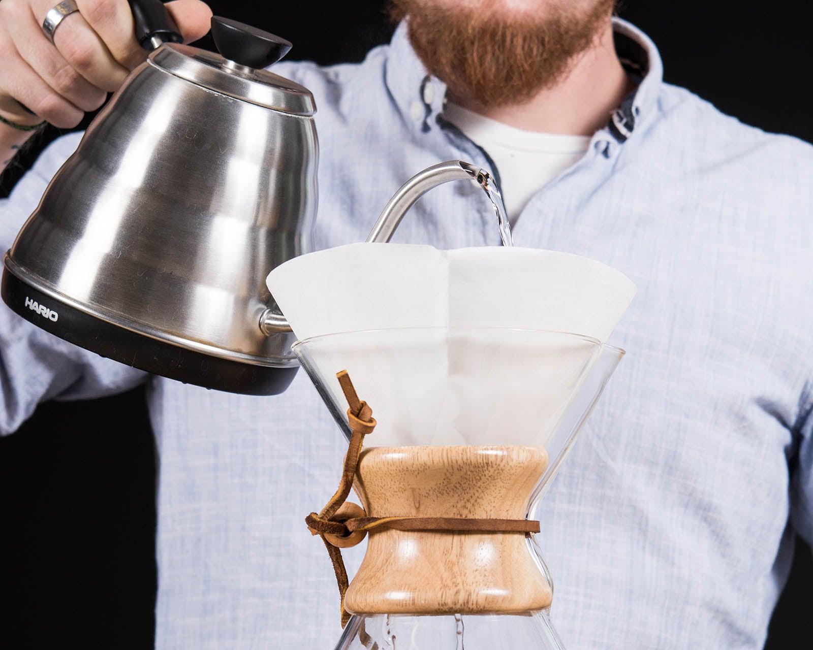 How To: Filterkaffee mit der Chemex • Wissen • J. Hornig